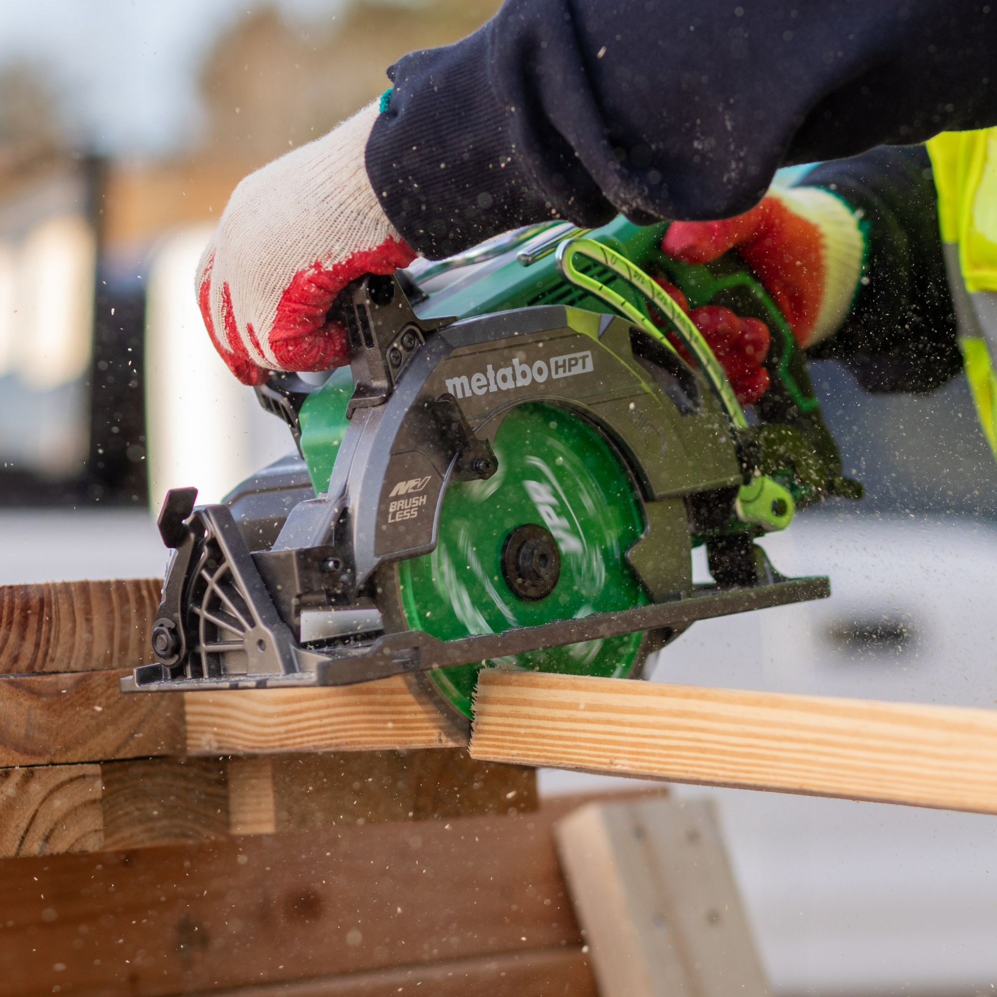36V MultiVolt 7-1/4 Inch Rear Handle Circular Saw | Metabo HPT C3607DWA
